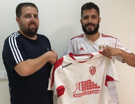 El lateral izquierdo Marrufo ha confirmado su incorporación al Lora C.F ...