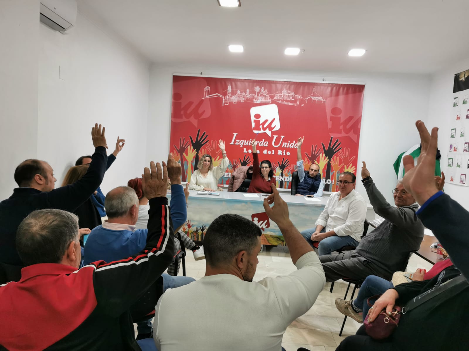 Miguel Ángel Rosa elegido como candidato por IU a la alcaldía de Lora ...